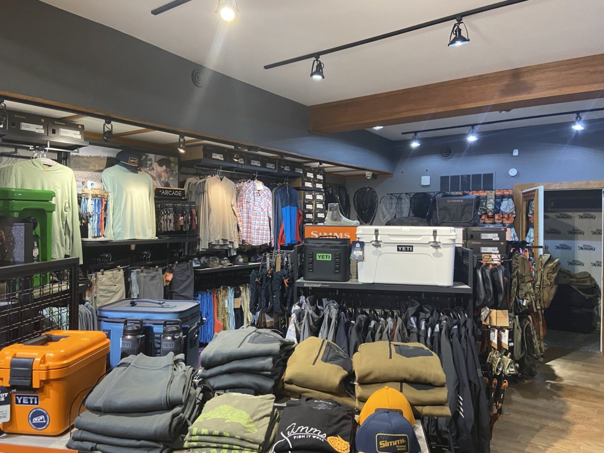 YpsilantiのSchultz Outfittersは個人的にミシガンNo.1の釣具屋！ | 釣れる気がする。